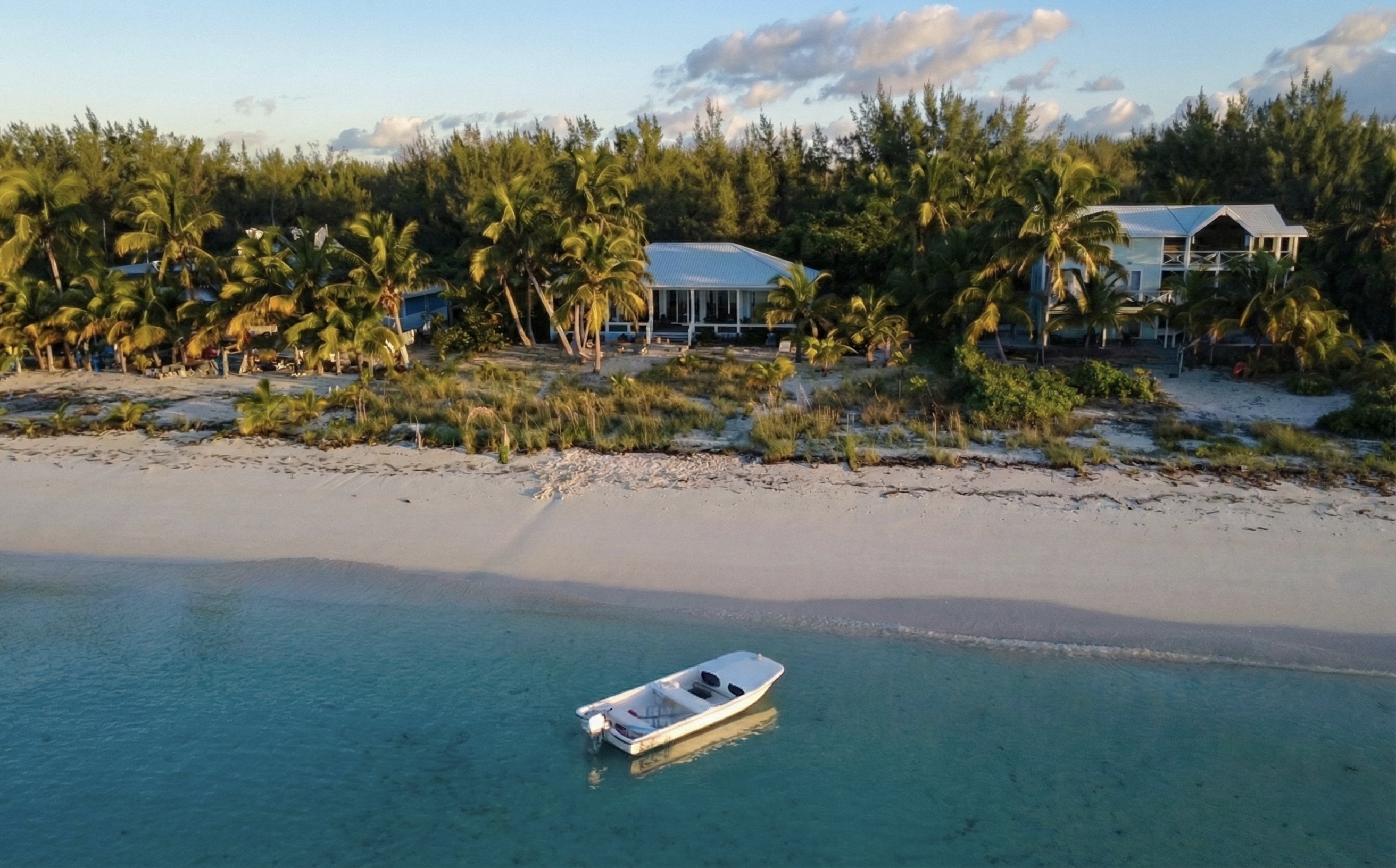 Camp David - Modern Luxury Oceanfront Rental in Abaco, Bahamas